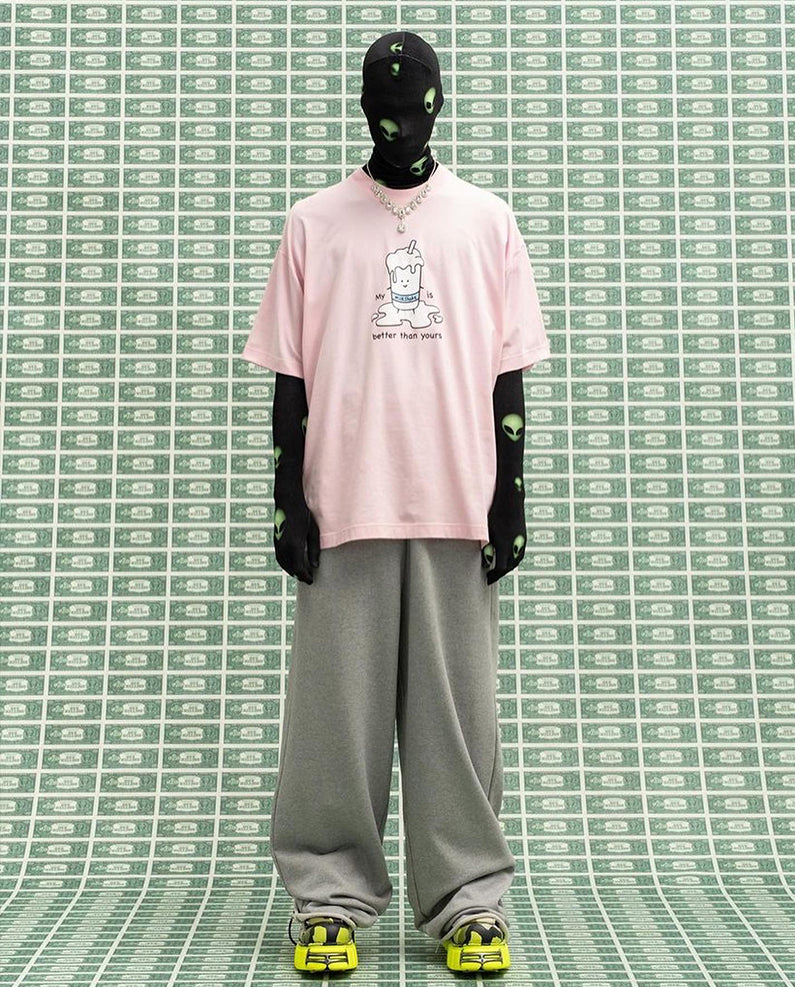 VETEMENTS – AW22 COLLECTION – – elephants